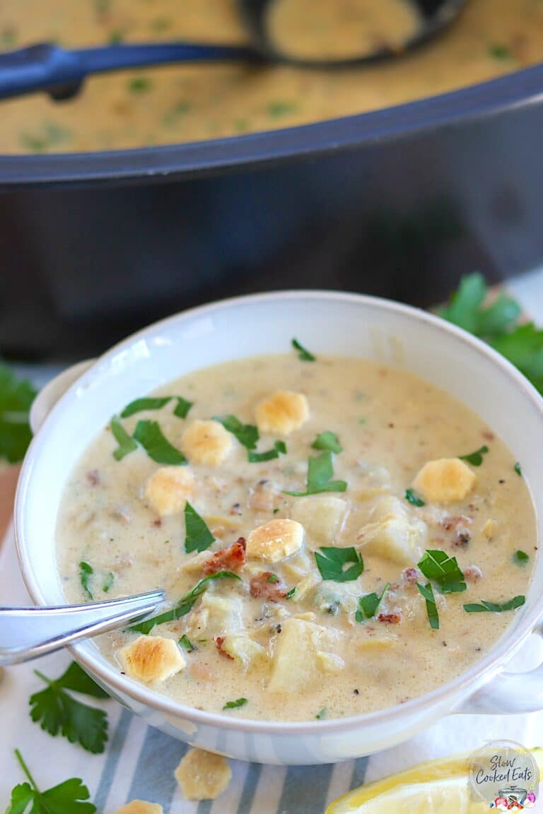 New England Style Crockpot Clam Chowder Recipe • Slow Cooked Eats