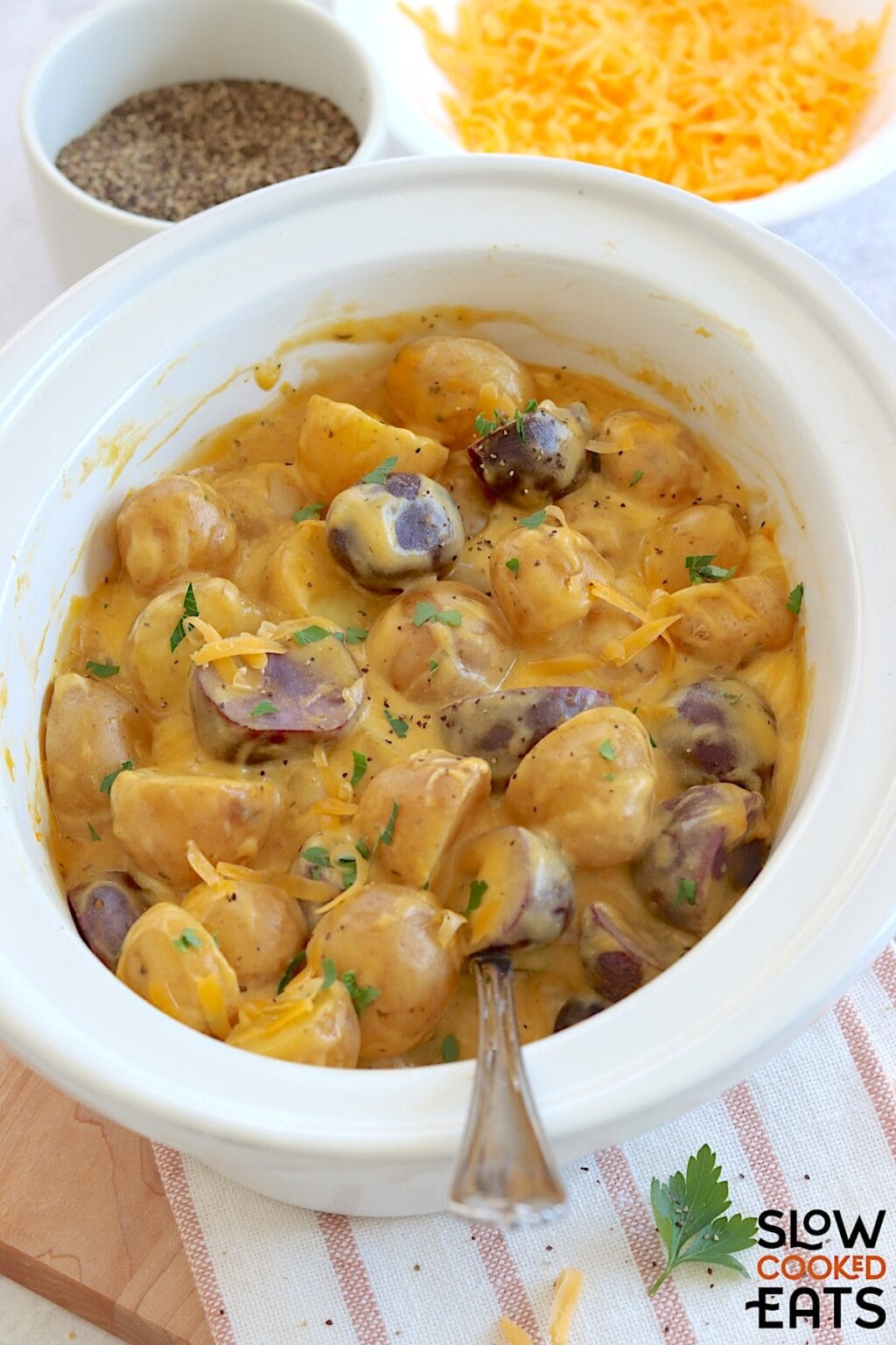 Easy Ranch Crockpot Cheesy Potatoes • Slow Cooked Eats